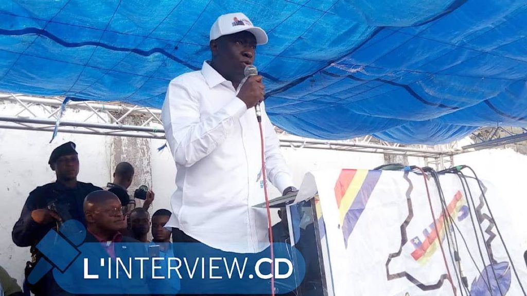 RDC : Augustin Kabuya devant les militants de l’UDPS ce mercredi RDC : Augustin Kabuya devant les militants de l’UDPS ce mercredi