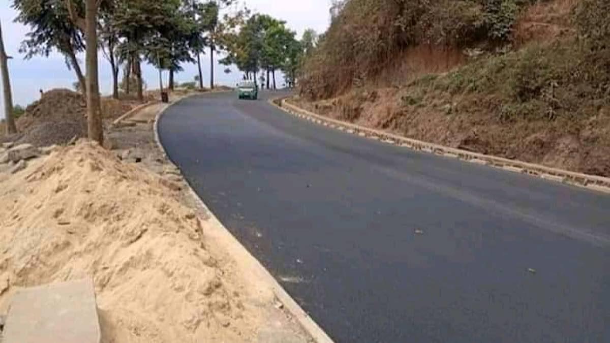 Kasaï Central : Le Gouverneur a.i lance le trafic routier sur la RN1 à ...