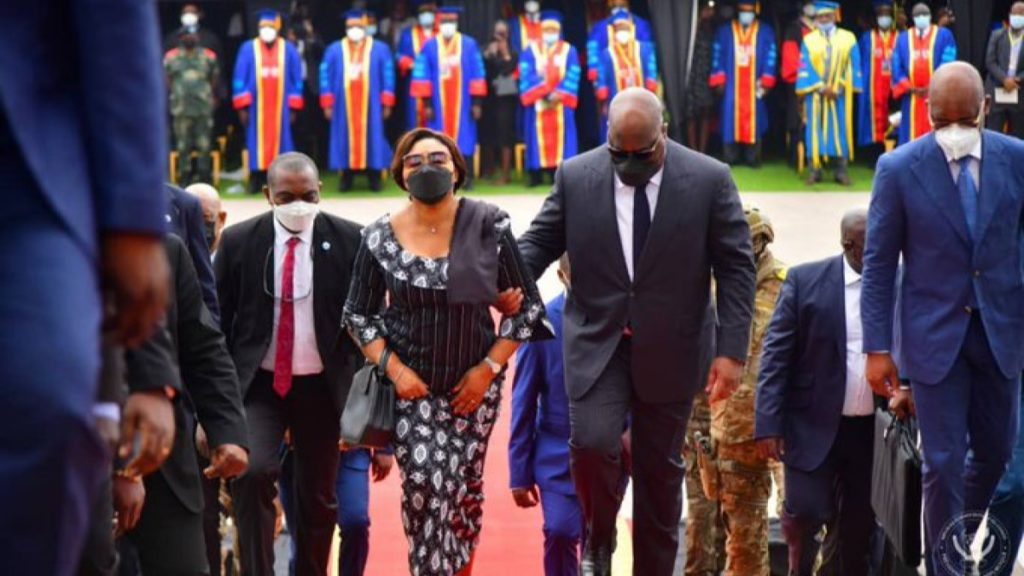 RDC : Félix Tshisekedi a rendu un dernier hommage à la dépouille de Me ...