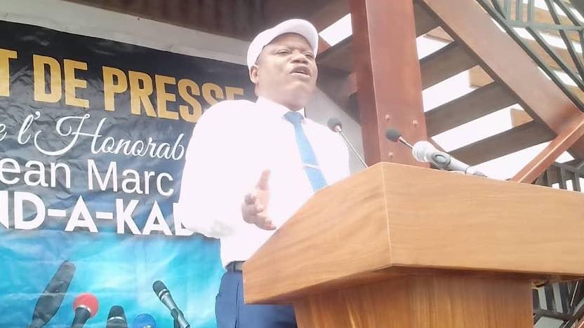 L'INTERVIEW.CD - L'INTERVIEW.CD