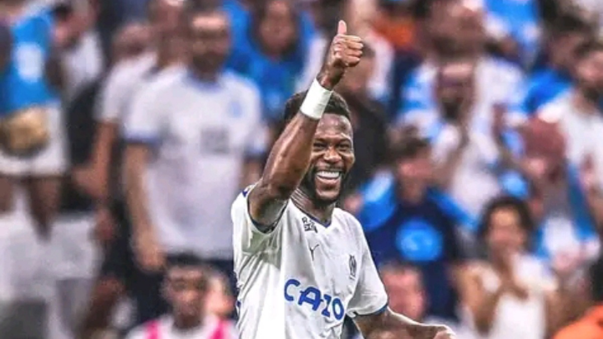 France : Chancel Mbemba ouvre son compteur but avec l'Olympique de ...