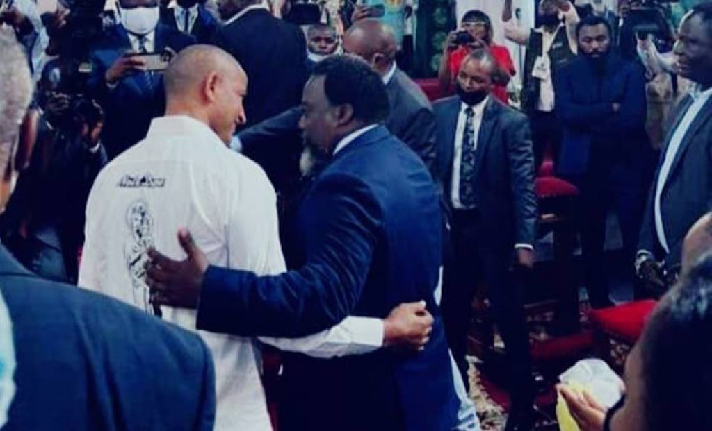 Moïse Katumbi : Moïse Katumbi :