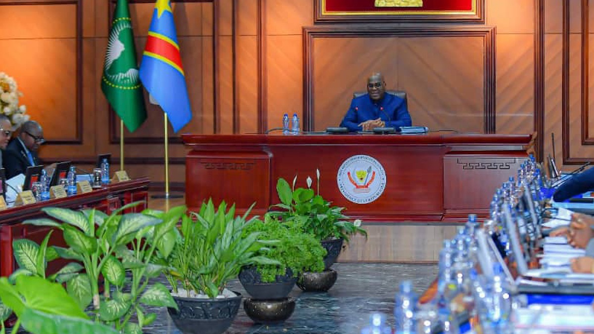 RDC : les ministres candidats mis en garde sur l'utilisation des moyens de l'Etat à leurs ...